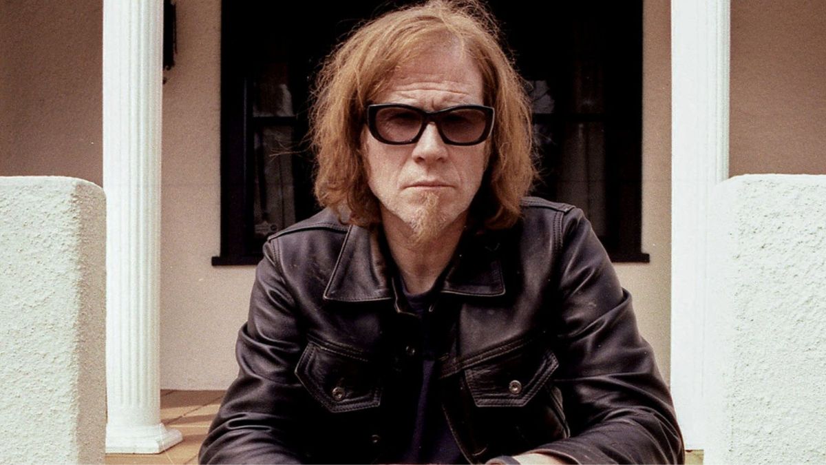 Mark Lanegan, of Screaming Trees and former Queens Of The Stone Age ...