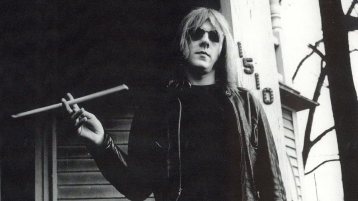 Dennis Thompson, baterista do MC5, morre aos 75 anos | Wikimetal