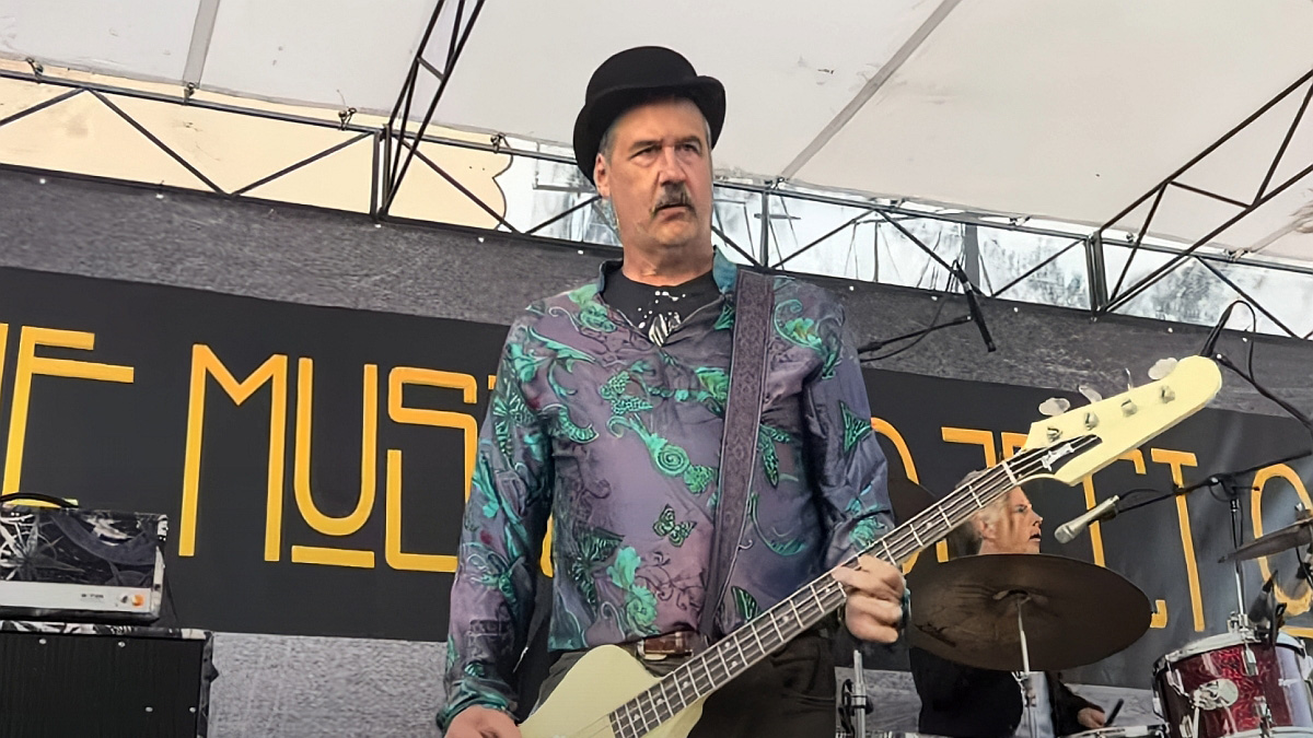 Krist Novoselic, ex-baixista do Nirvana, se candidata à presidência dos ...