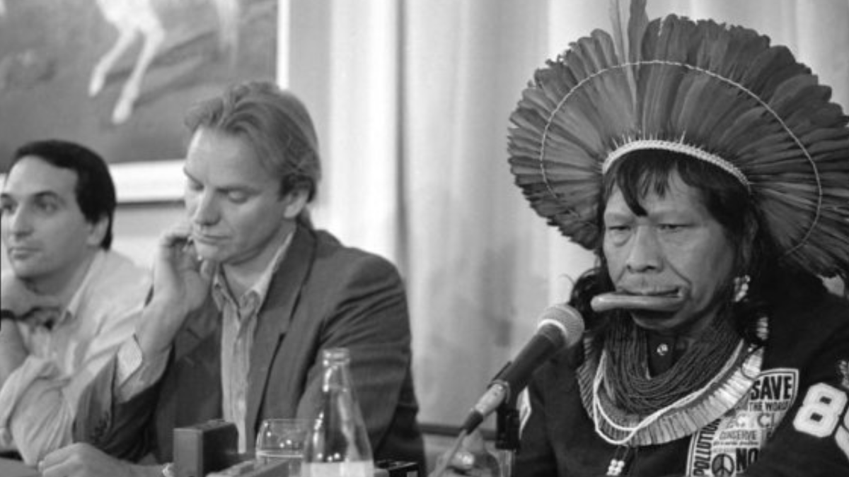 Sting e a sua amizade e parceria com o Cacique Raoni | Wikimetal